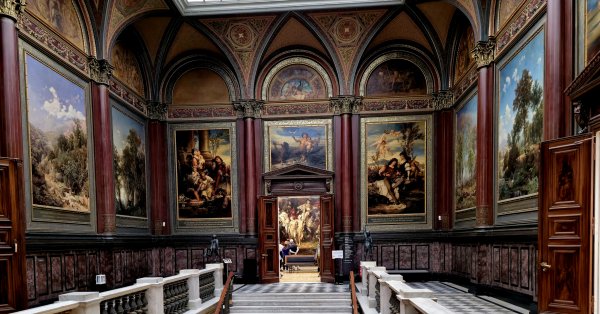 Charron Presents at Hot Topics in Art Law 2025